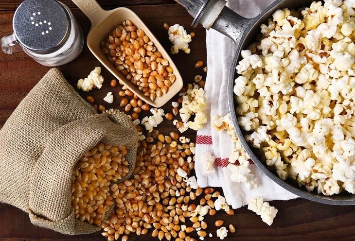 Best Popcorn Kernels: Your Options To Choose From